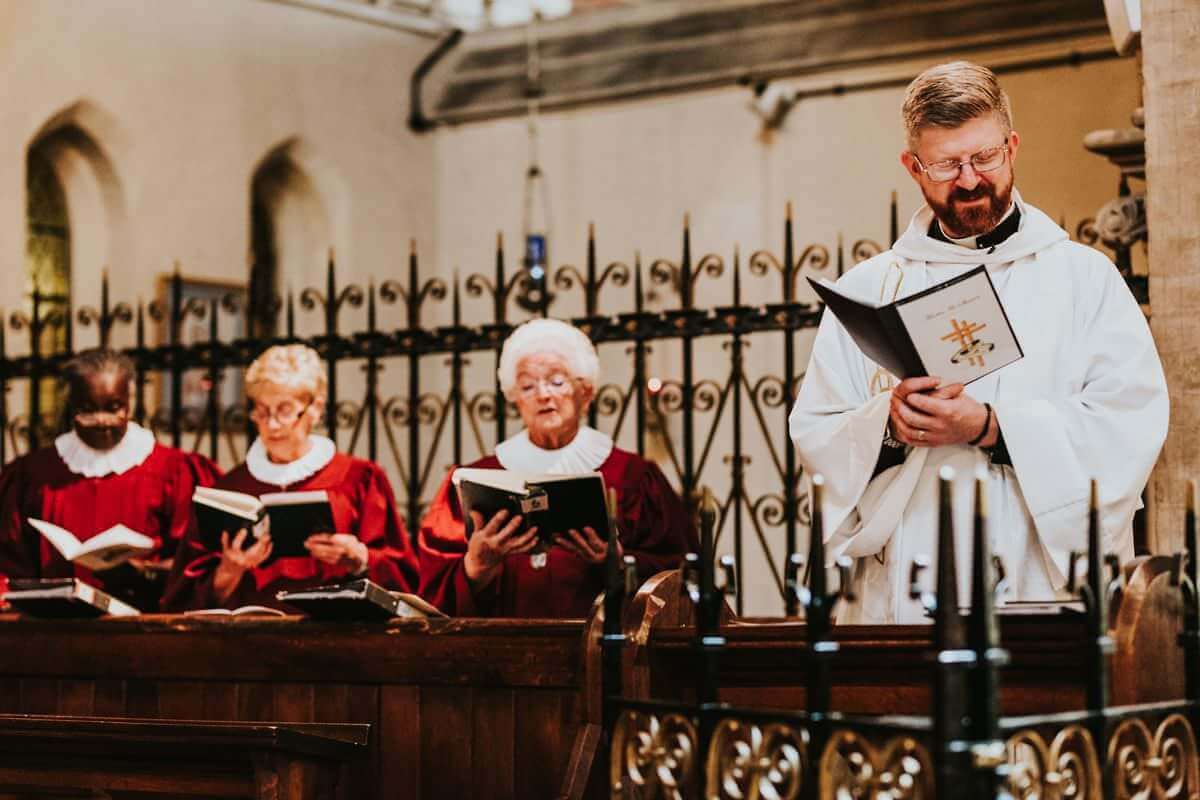 Sharon & Martin - Christ Church, Erith, Kent | Dan Biggins Photography